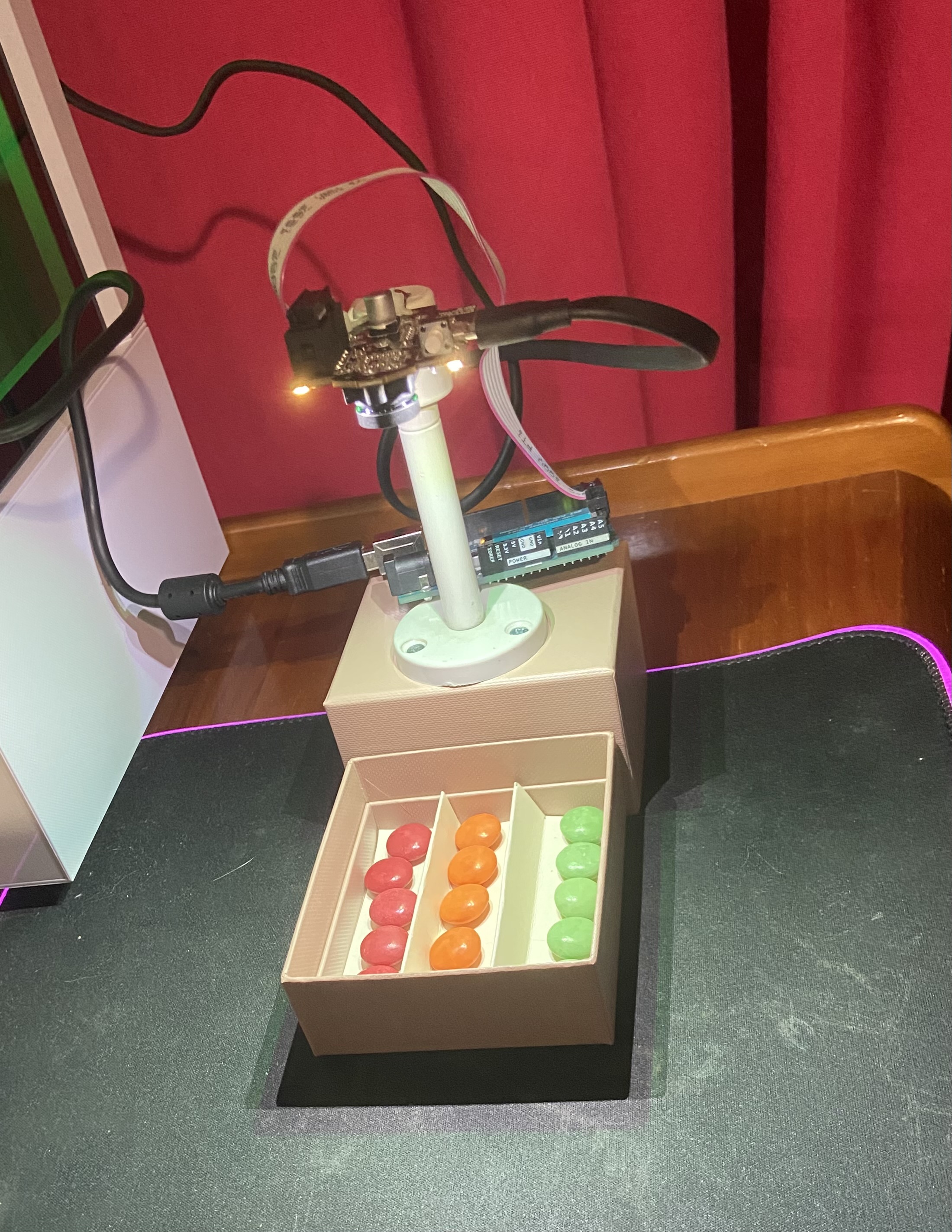 Smart Pill Organizer | Raquel Cardoso